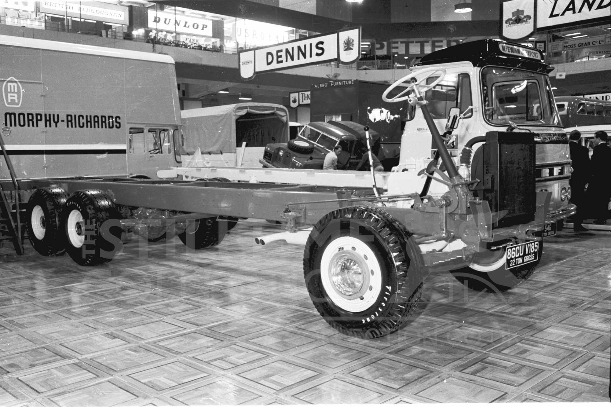 tpt transport truck lorry wagon motor engine show presentation ...