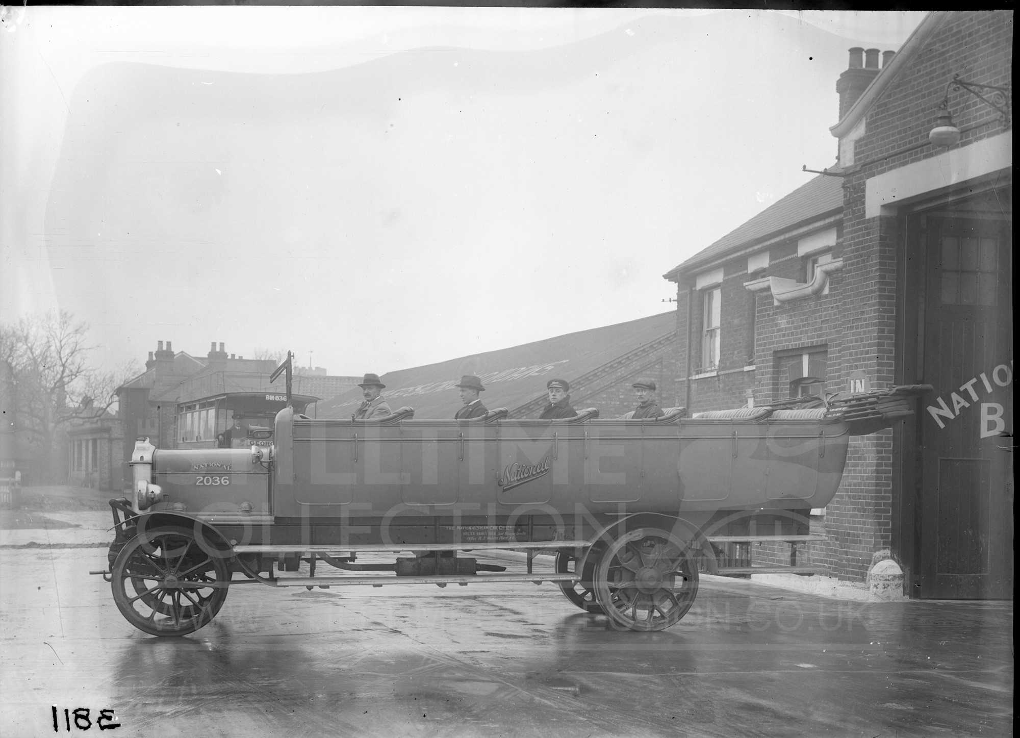 tpt transport bus minibus double decker coach veteran soldier war ...