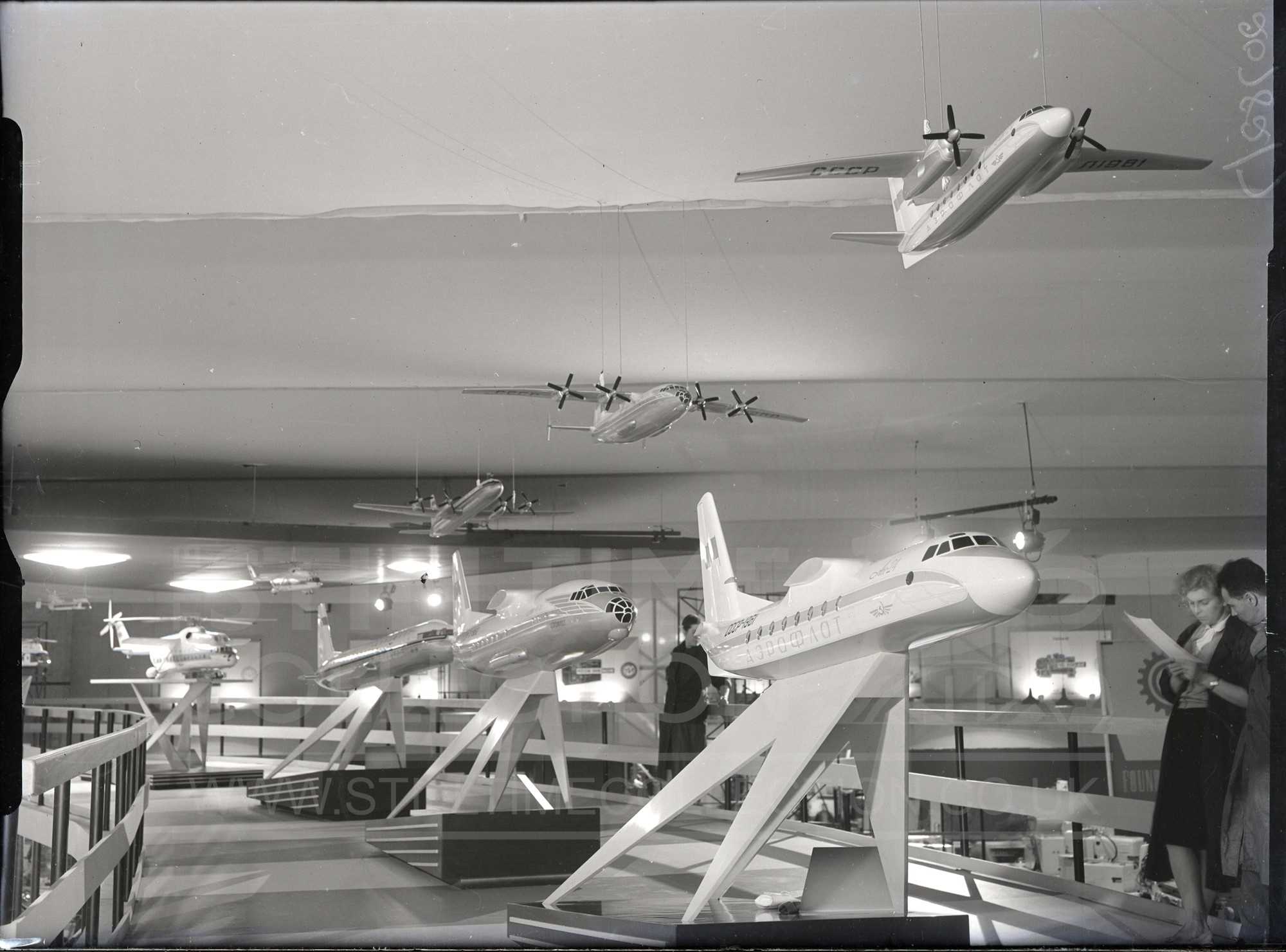 tpt transport aircraft plane vehicle airplane flight flying aero ...