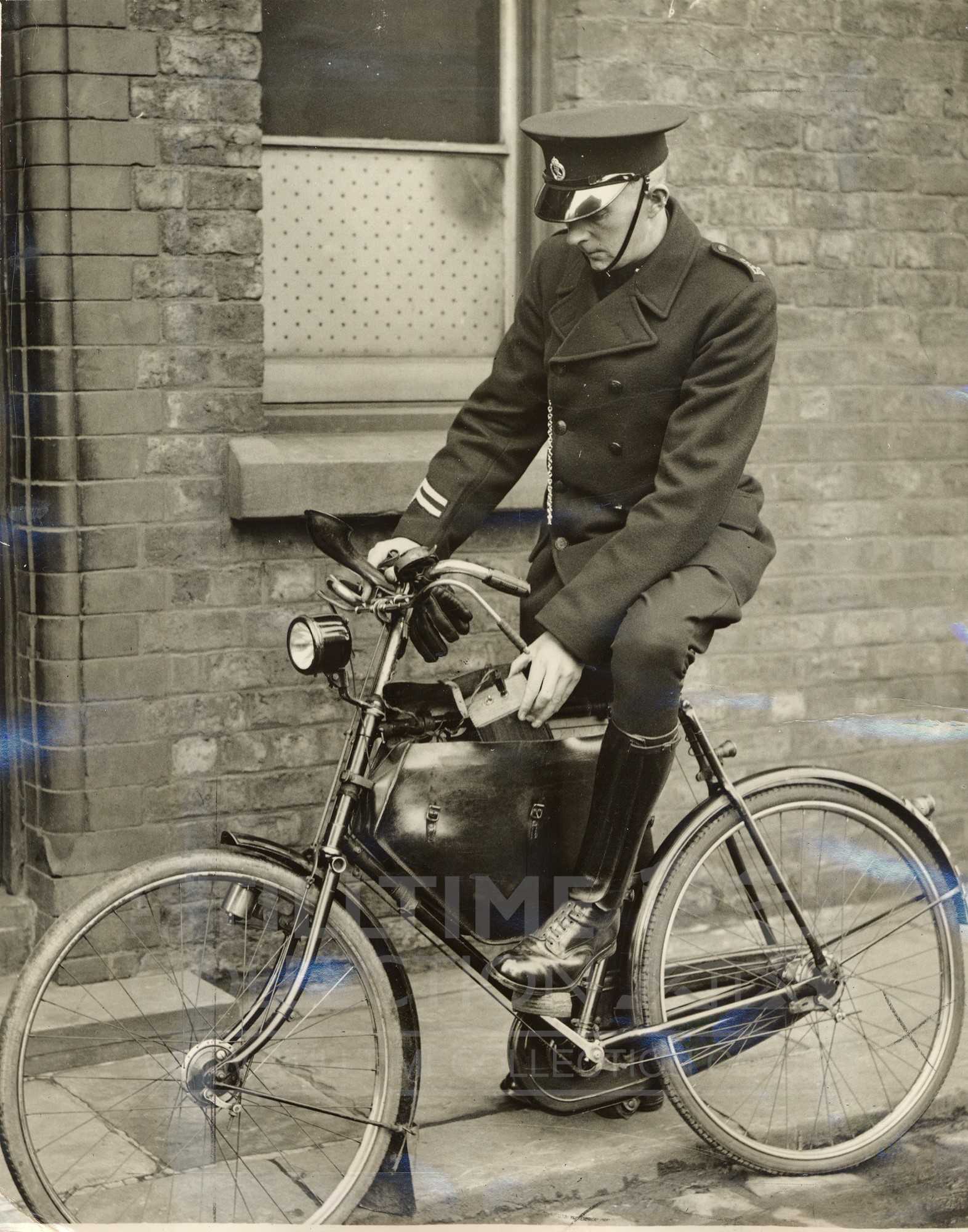police plod policeman copper cop courtesy patrol hyde park corner ...
