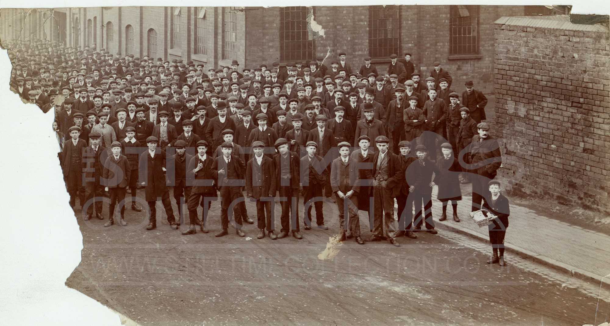 people crowd workers | The Stilltime Collection