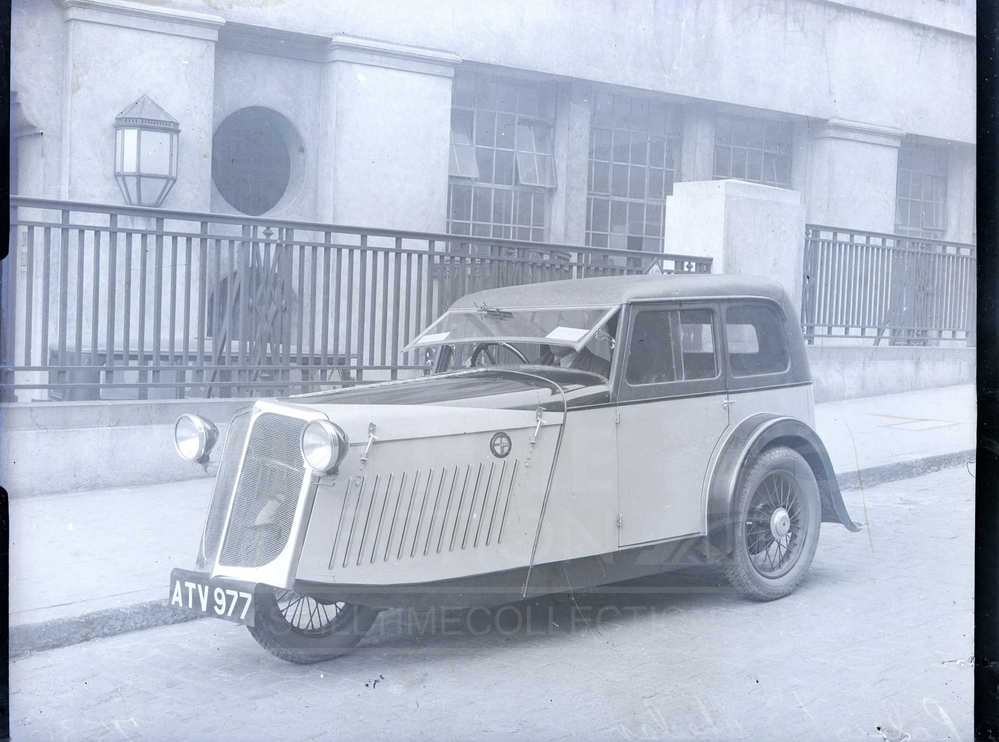 microcar tpt transport car automobile motorcar trike tricycle cycle ...