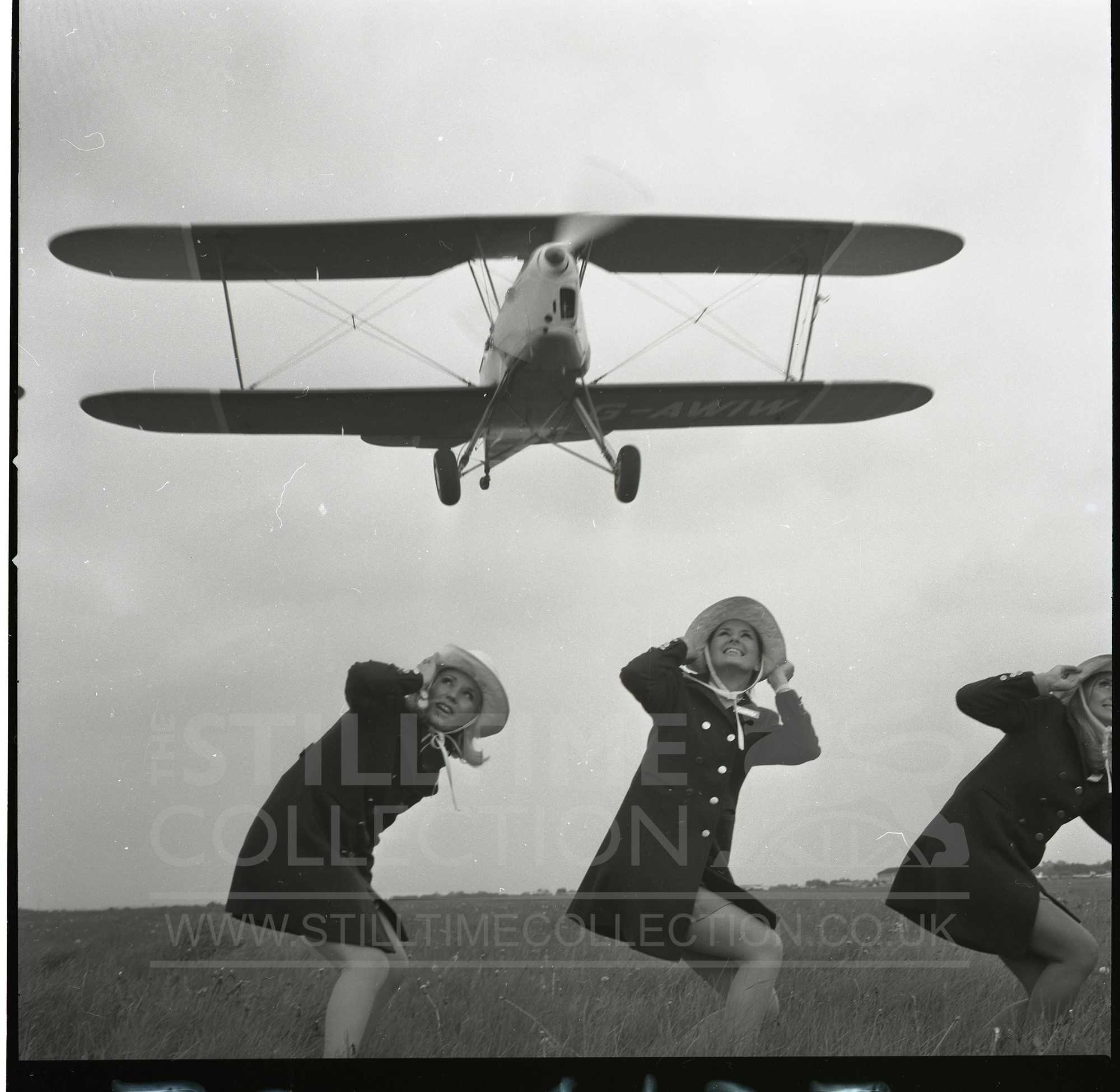 tpt transport air aero tiger moth rothmans models biplane dolly birds ...
