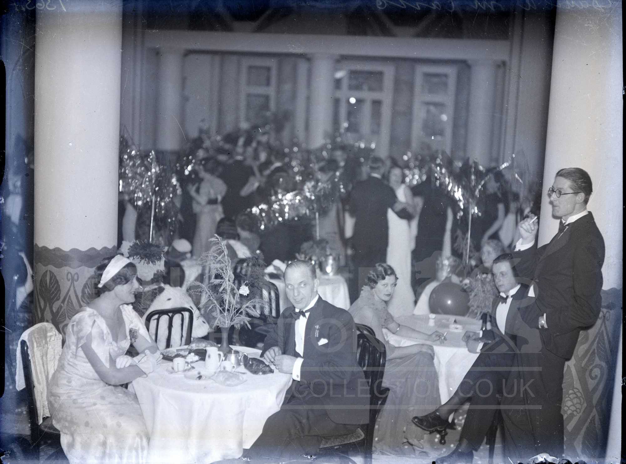 people crowd humour dinner hotel ww2 world war soldier military army ...