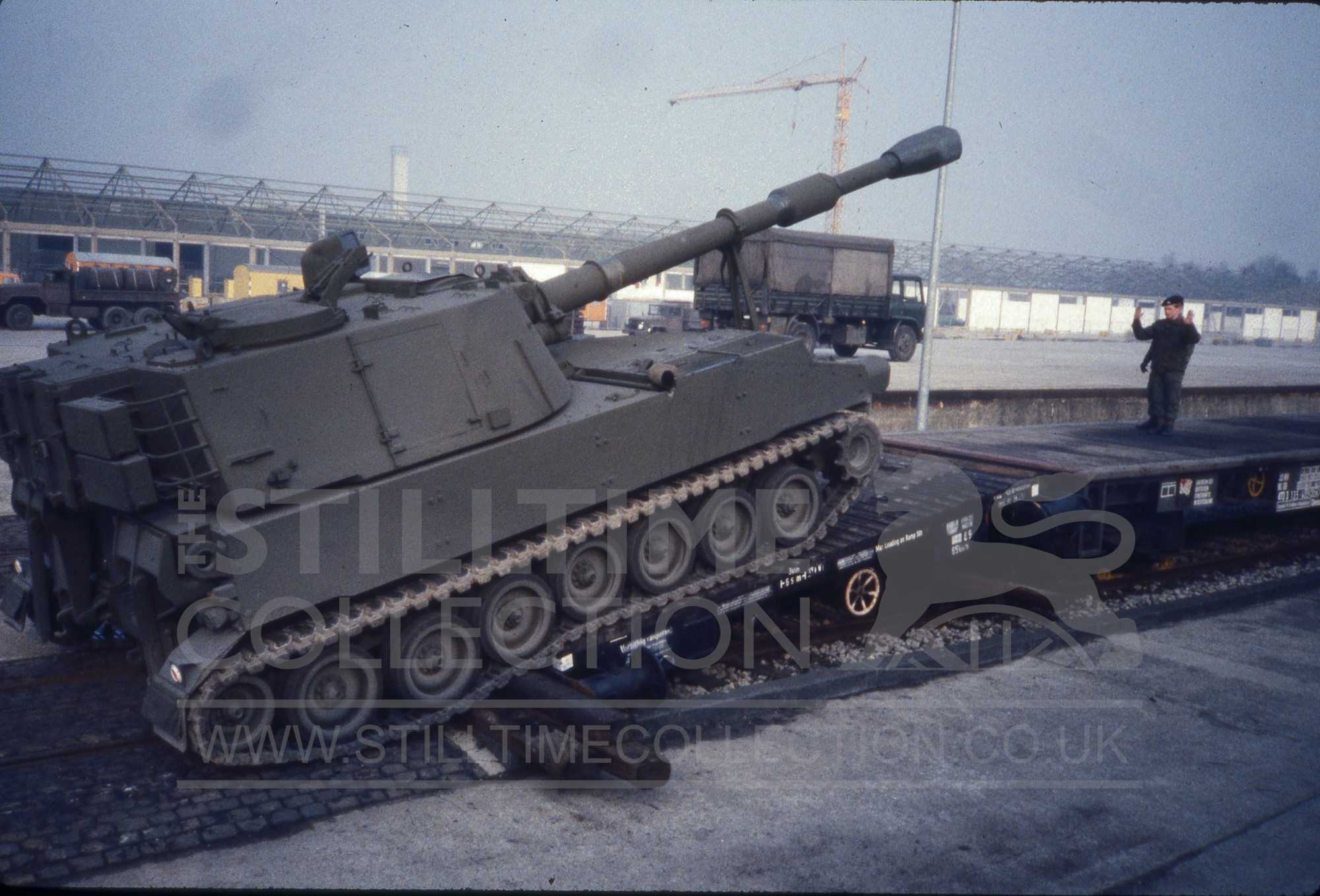 tpt transport rail train railway station military soldier war army m106 ...