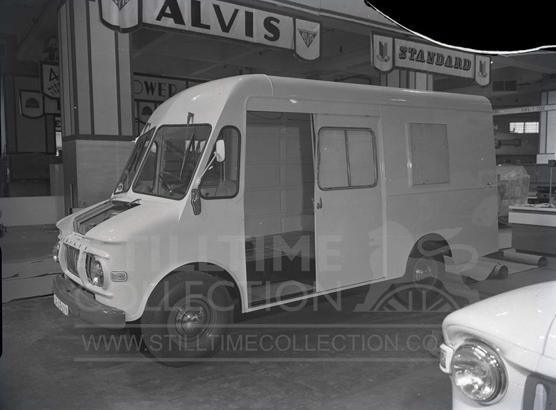 1962 bedford hawson j2 motor motor show show tpt truck | The Stilltime ...