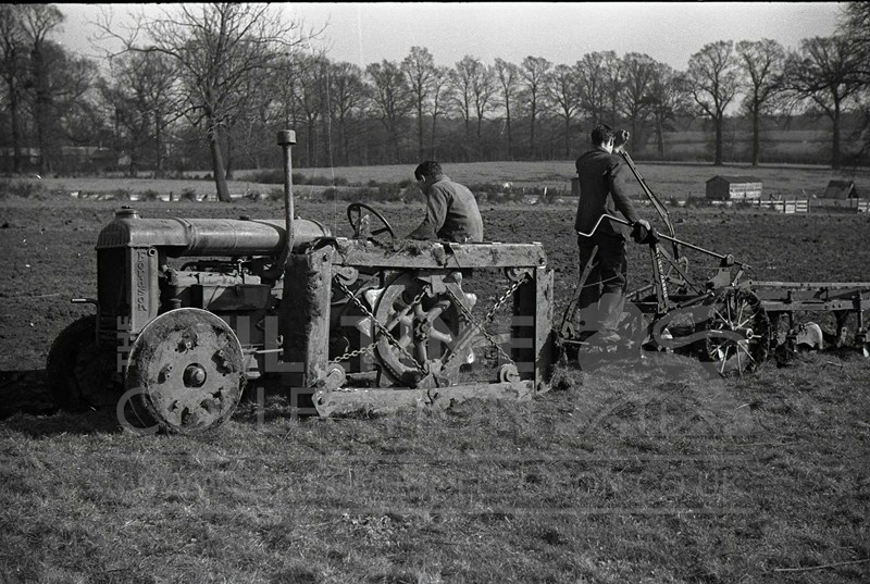ag farm animals tracked vehicles ww2 world war soldier military army ...