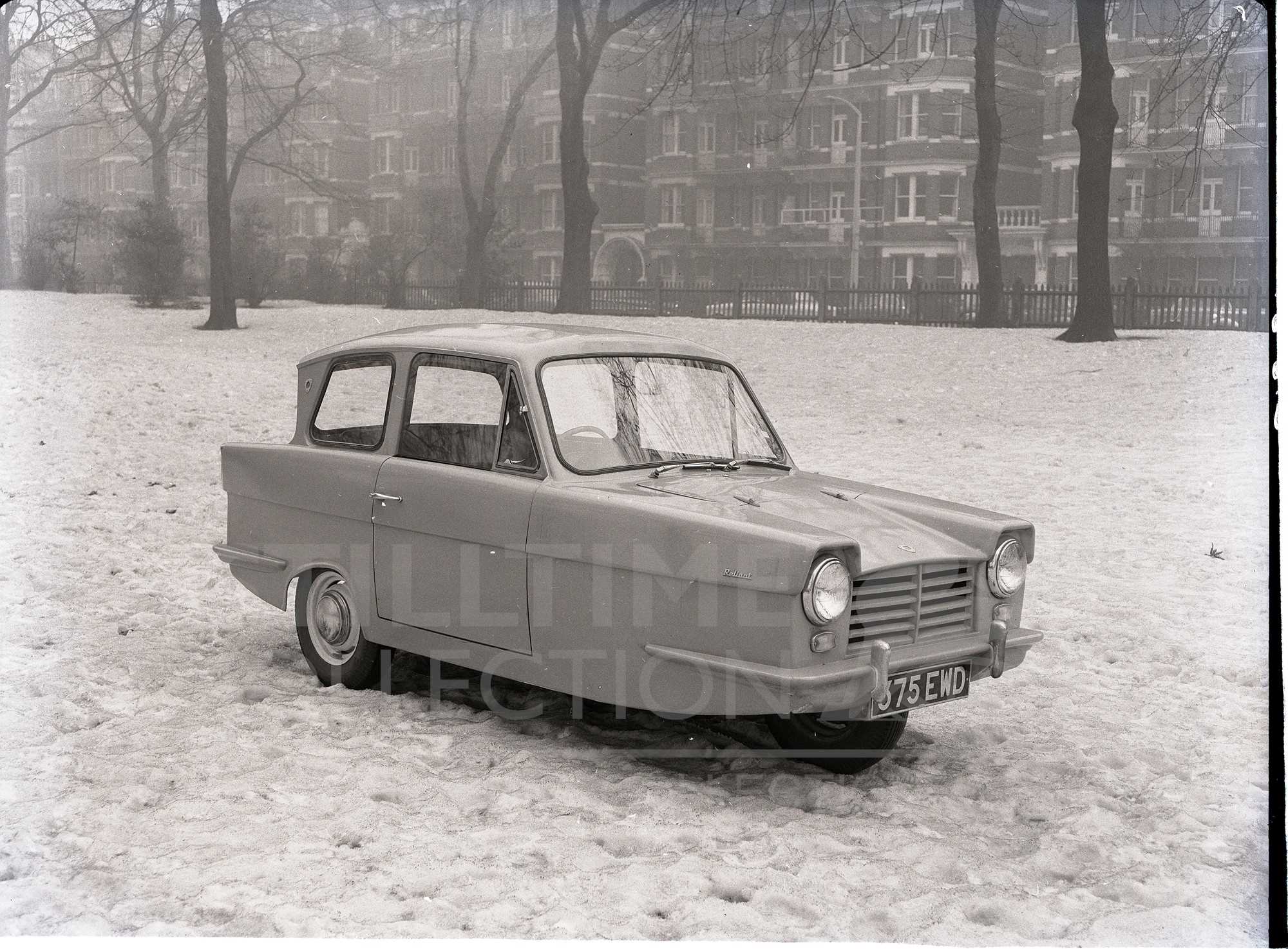 microcar tpt transport car automobile motorcar reliant trike tricycle ...