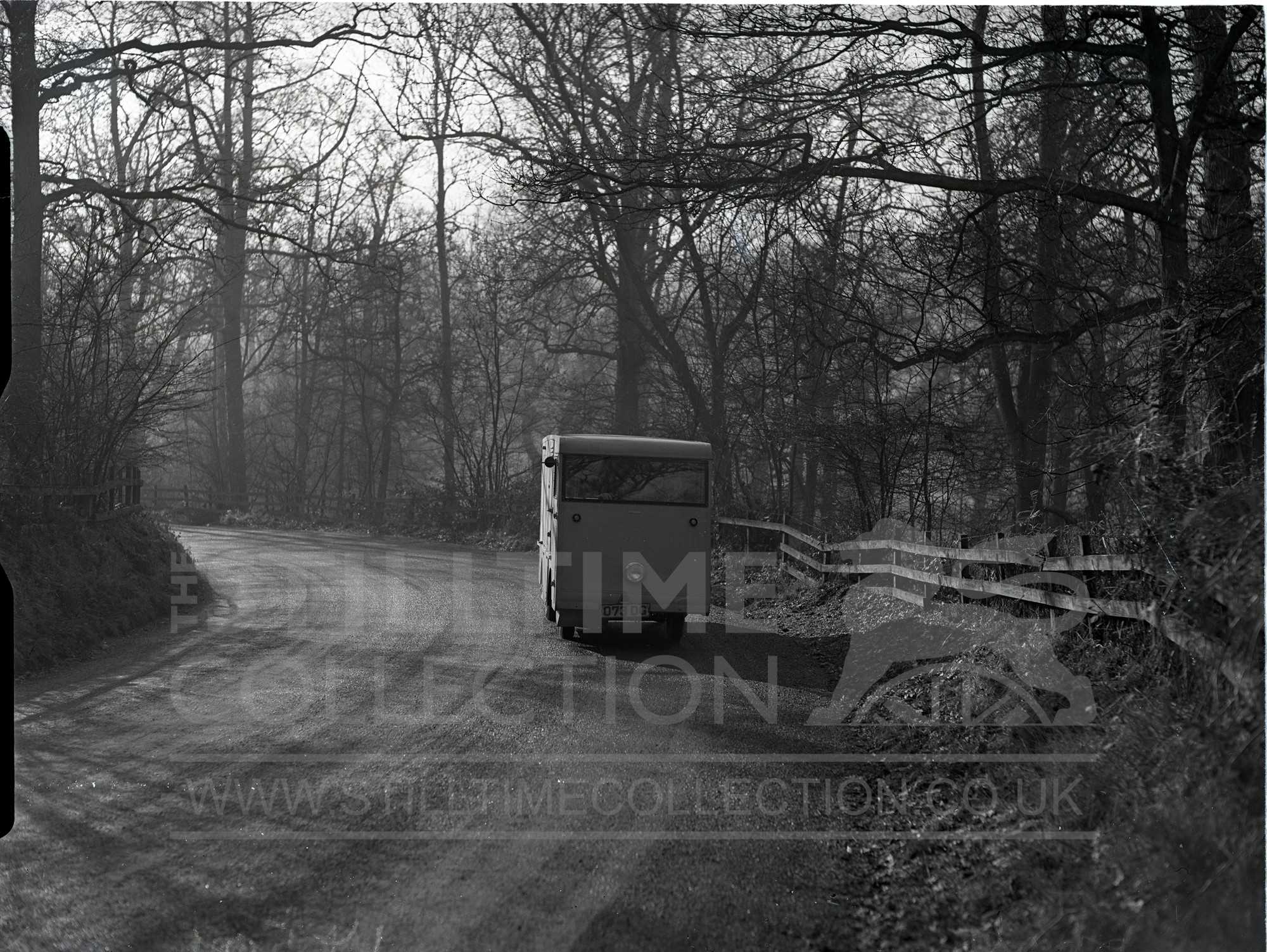 douglas electic float milk milk float tpt truck van tpt transport truck ...