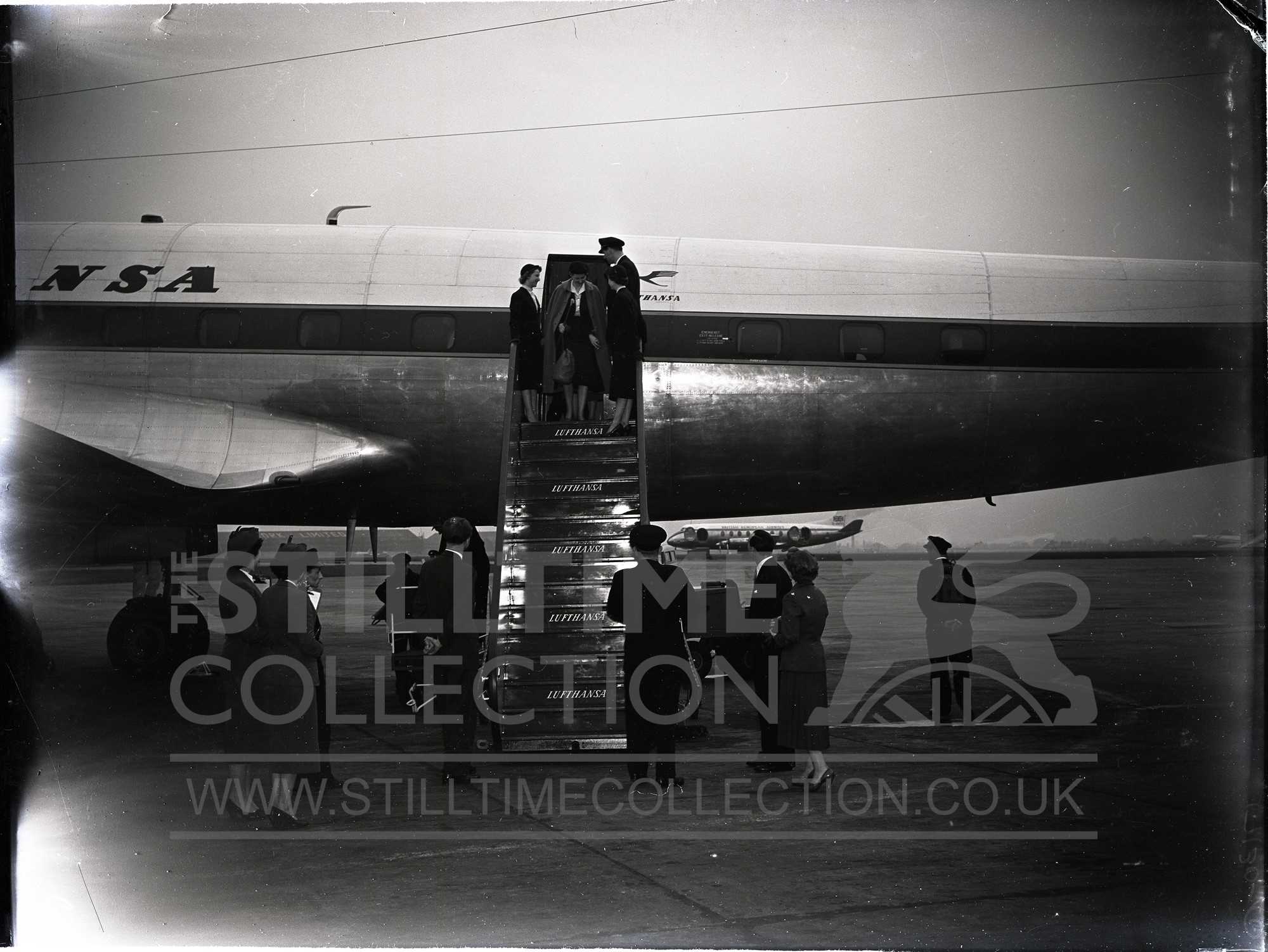 tpt transport air aero lockheed constelation coy lufthansa opening ...