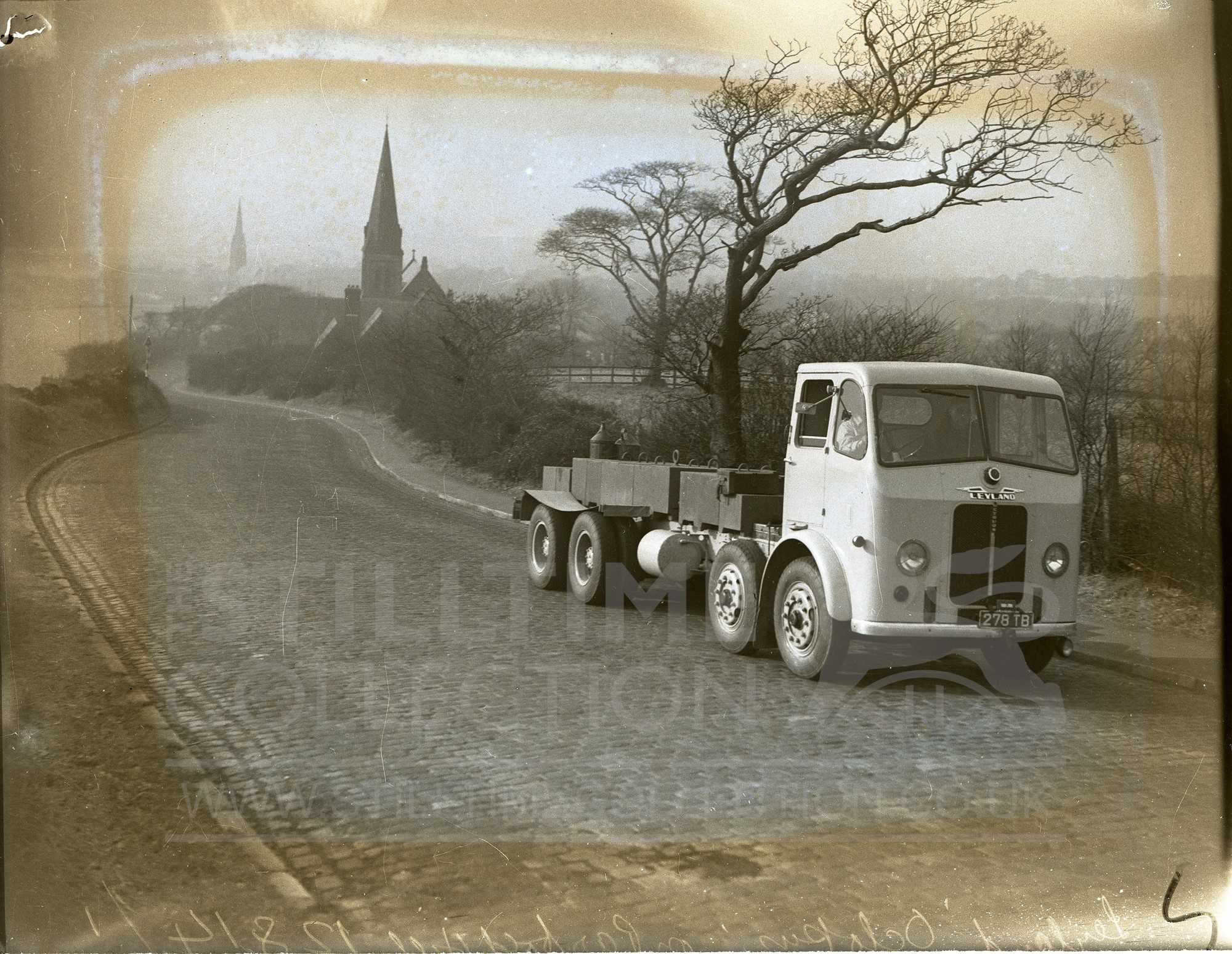 tpt transport truck lorry wagon leyland octopus road carriageway lane ...