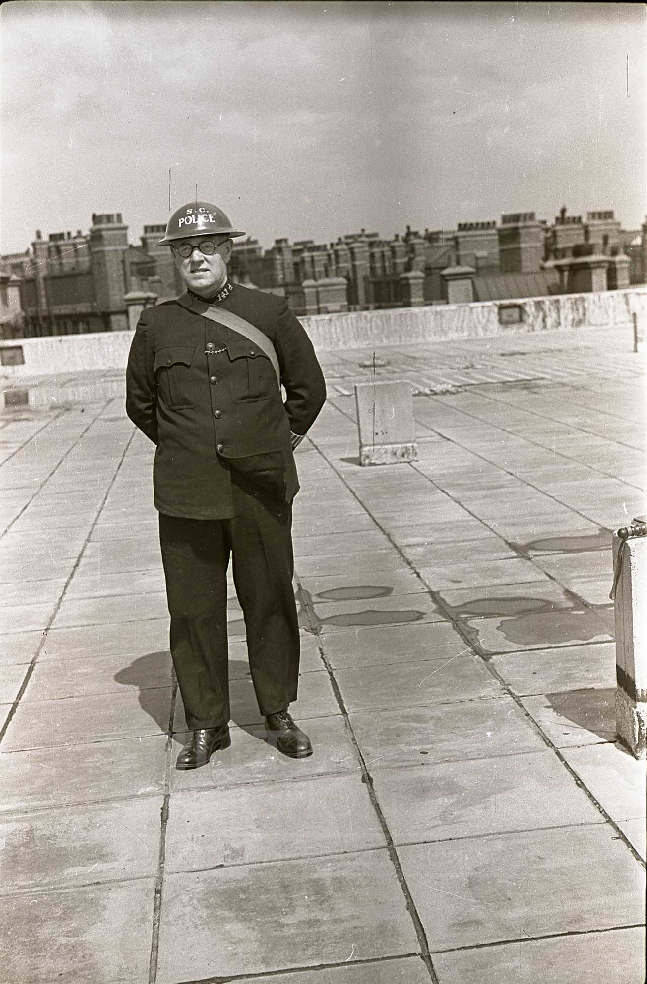 military soldier war army ww2 world battle fight fighting h goodwin in ...