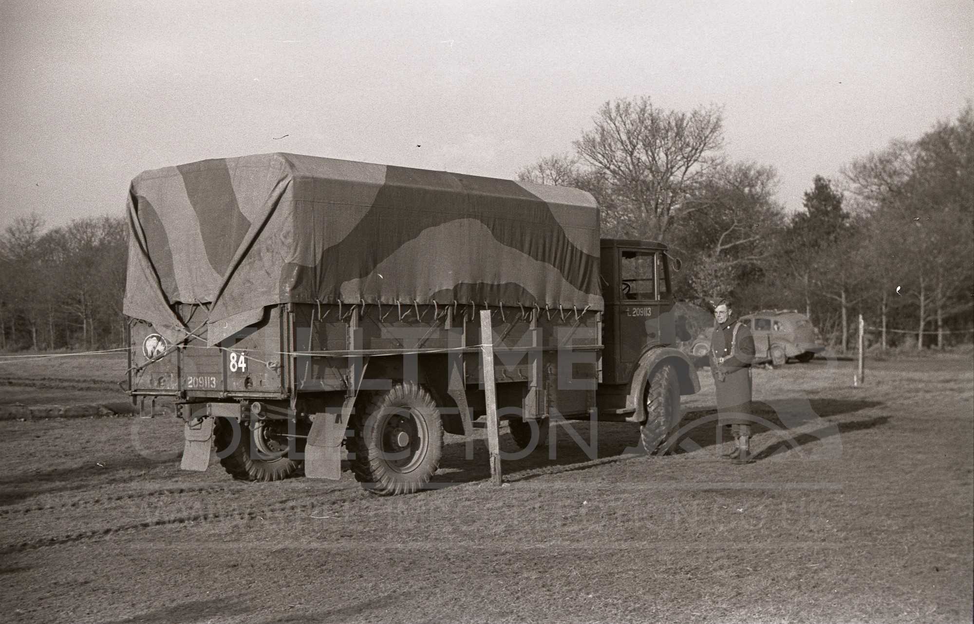 tpt transport truck lorry wagon bedford military soldier war army ww2 ...