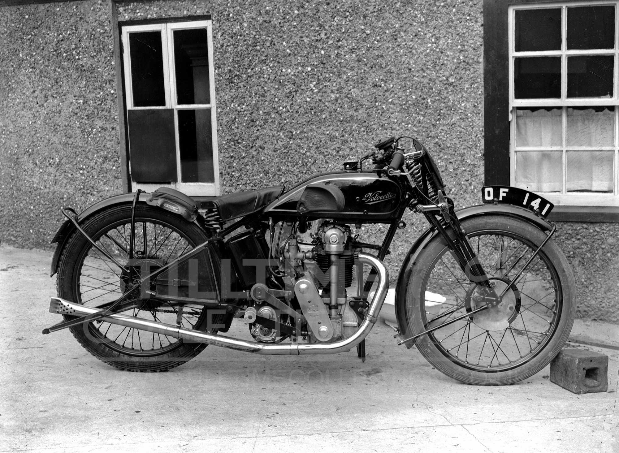 tpt transport bike tt iom velocette racing prix motor sport raceway ...