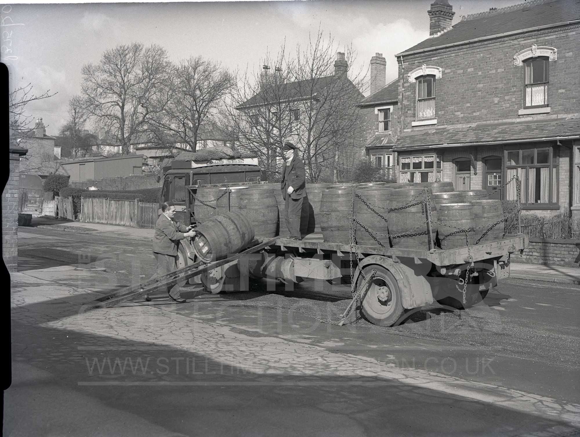 tpt transport truck lorry wagon dray brewery beer brewing ansells ...