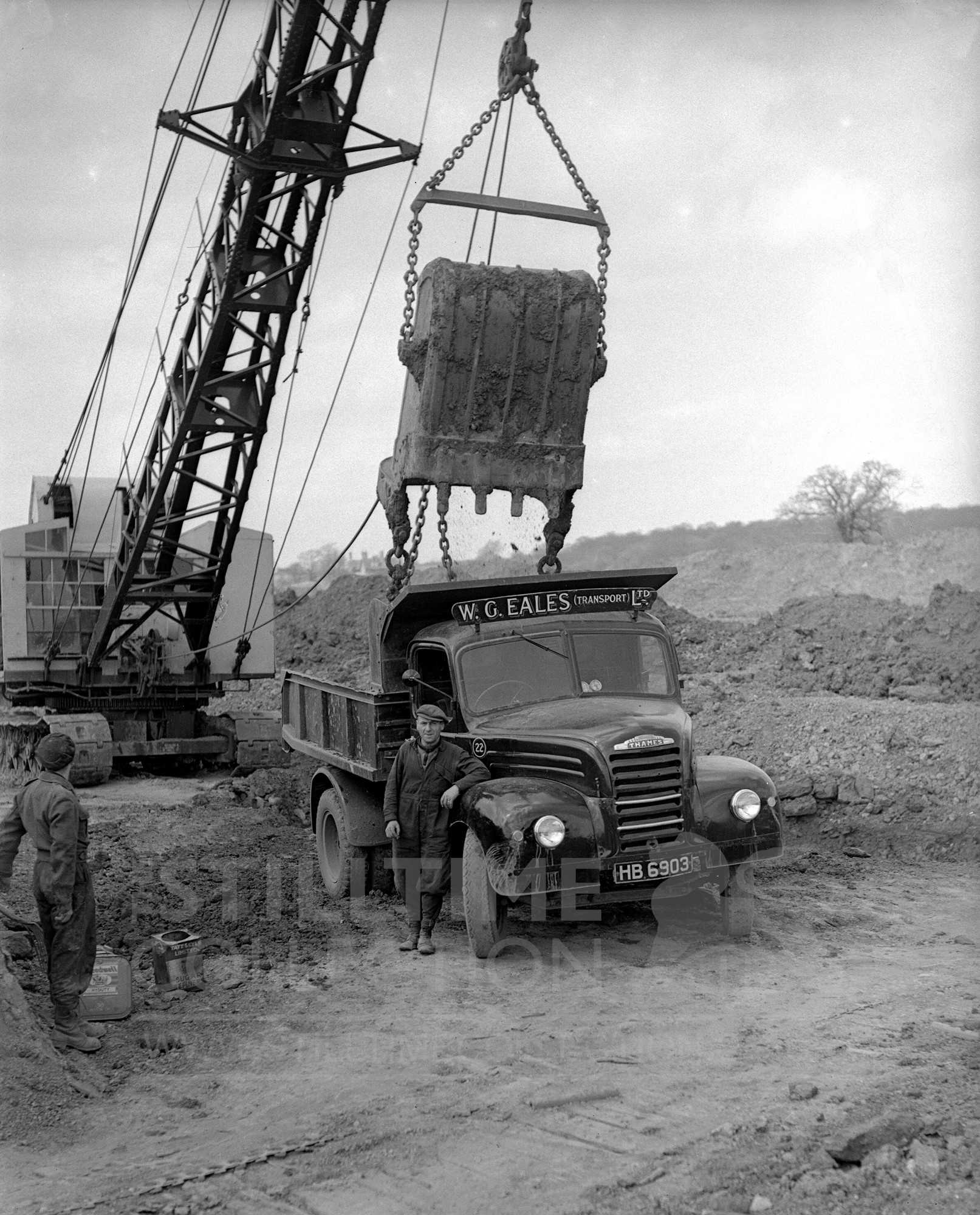 tpt transport truck lorry wagon ford thames river water quarry tipper ...