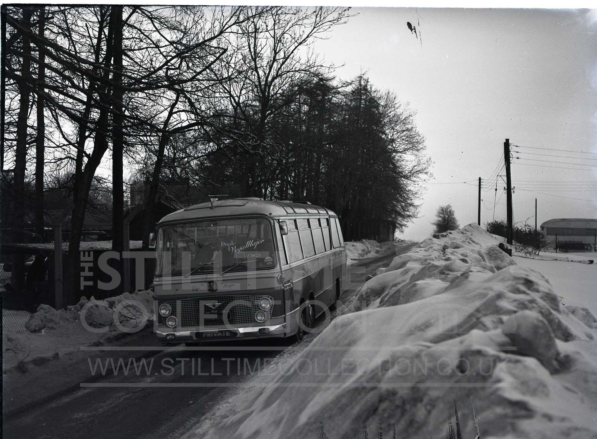 tpt transport bus minibus double decker coach busses bedford val snow ...