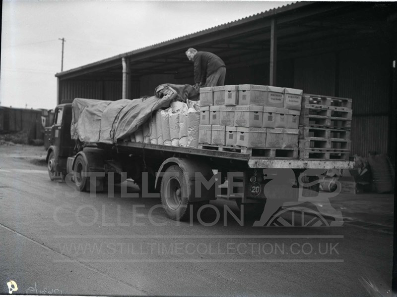 tpt transport truck lorry wagon aec load sheeting coy whitbread makeson ...