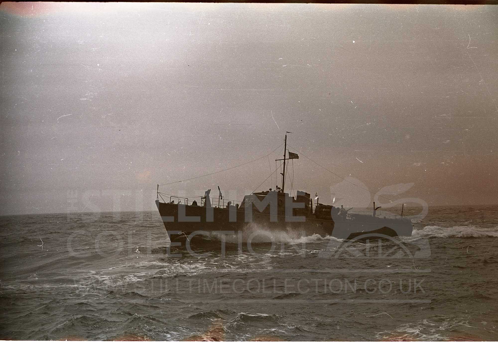 tpt transport boat ship sail yacht ww2 world war soldier military army ...