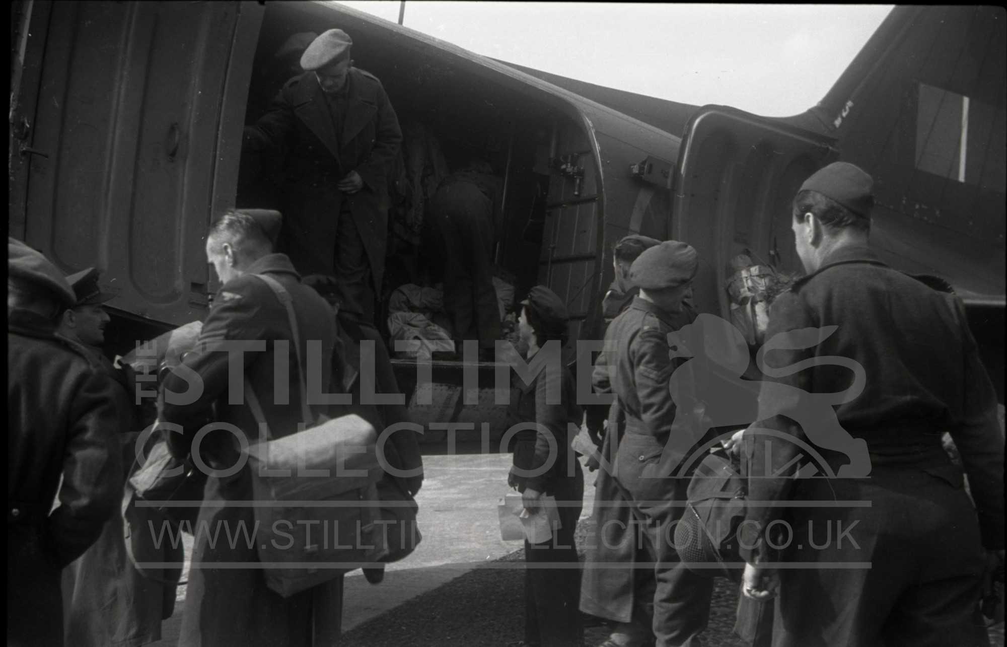 military soldier war air aero force raf wraf | The Stilltime Collection