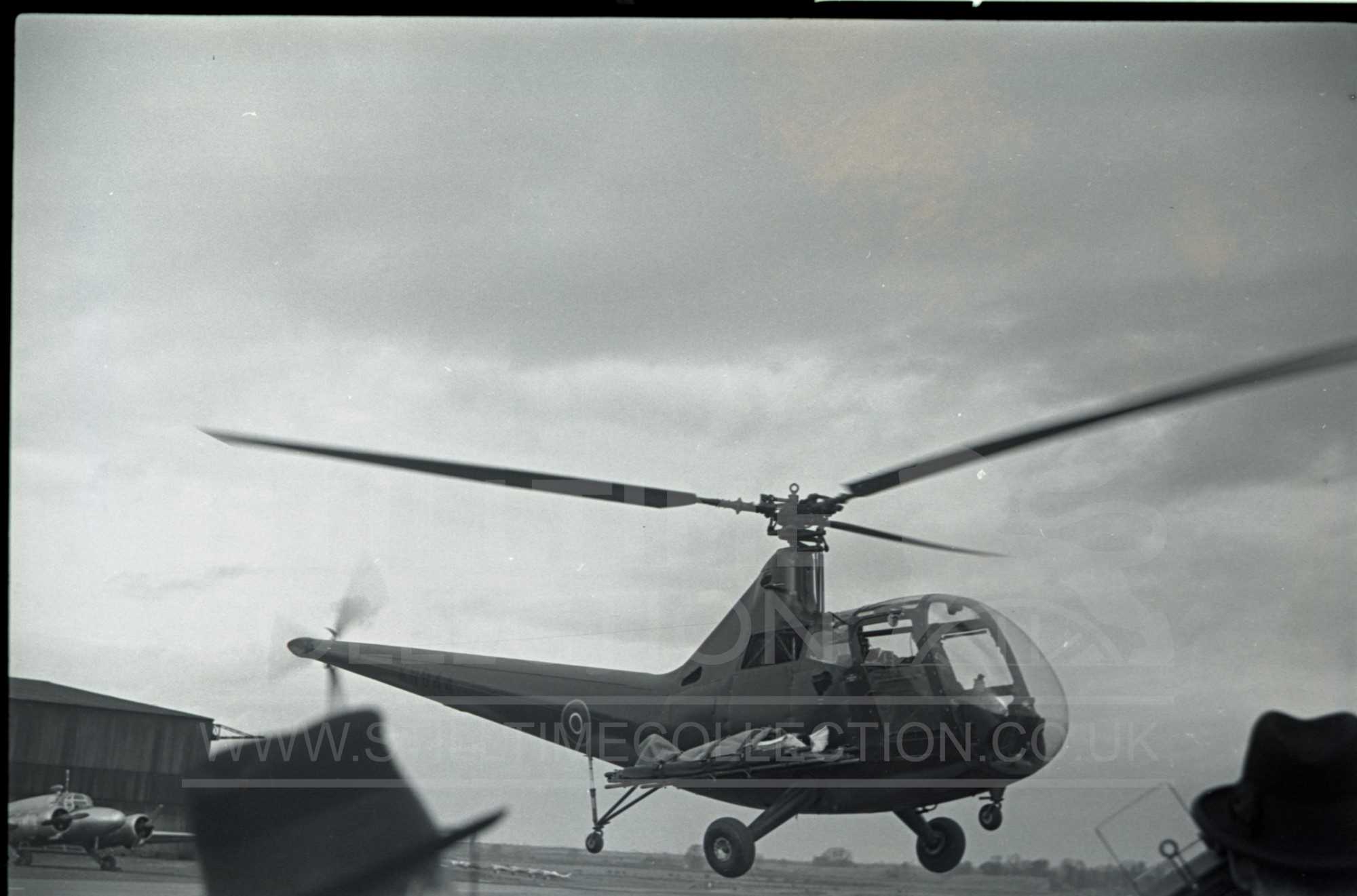 tpt transport air aero military soldier war casevac place area scene ...