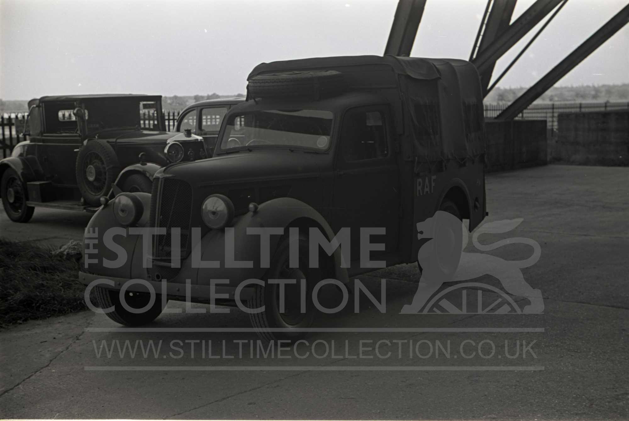 tpt transport truck lorry wagon war fighting fight battle soldier ww2 ...