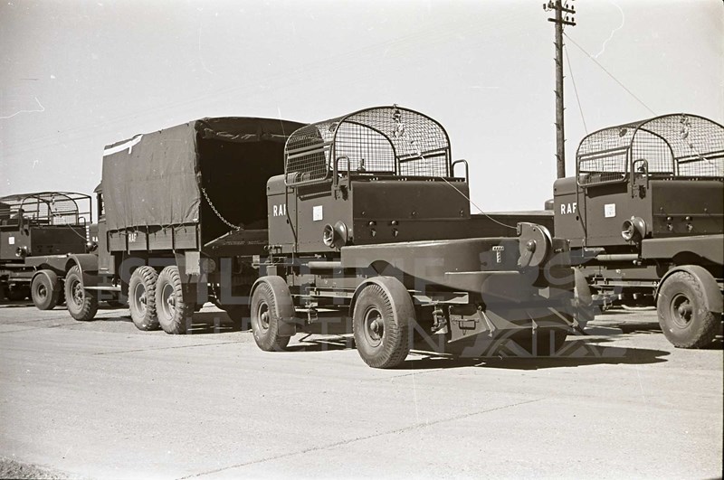 tpt transport truck lorry wagon war fighting fight battle soldier ww2 ...