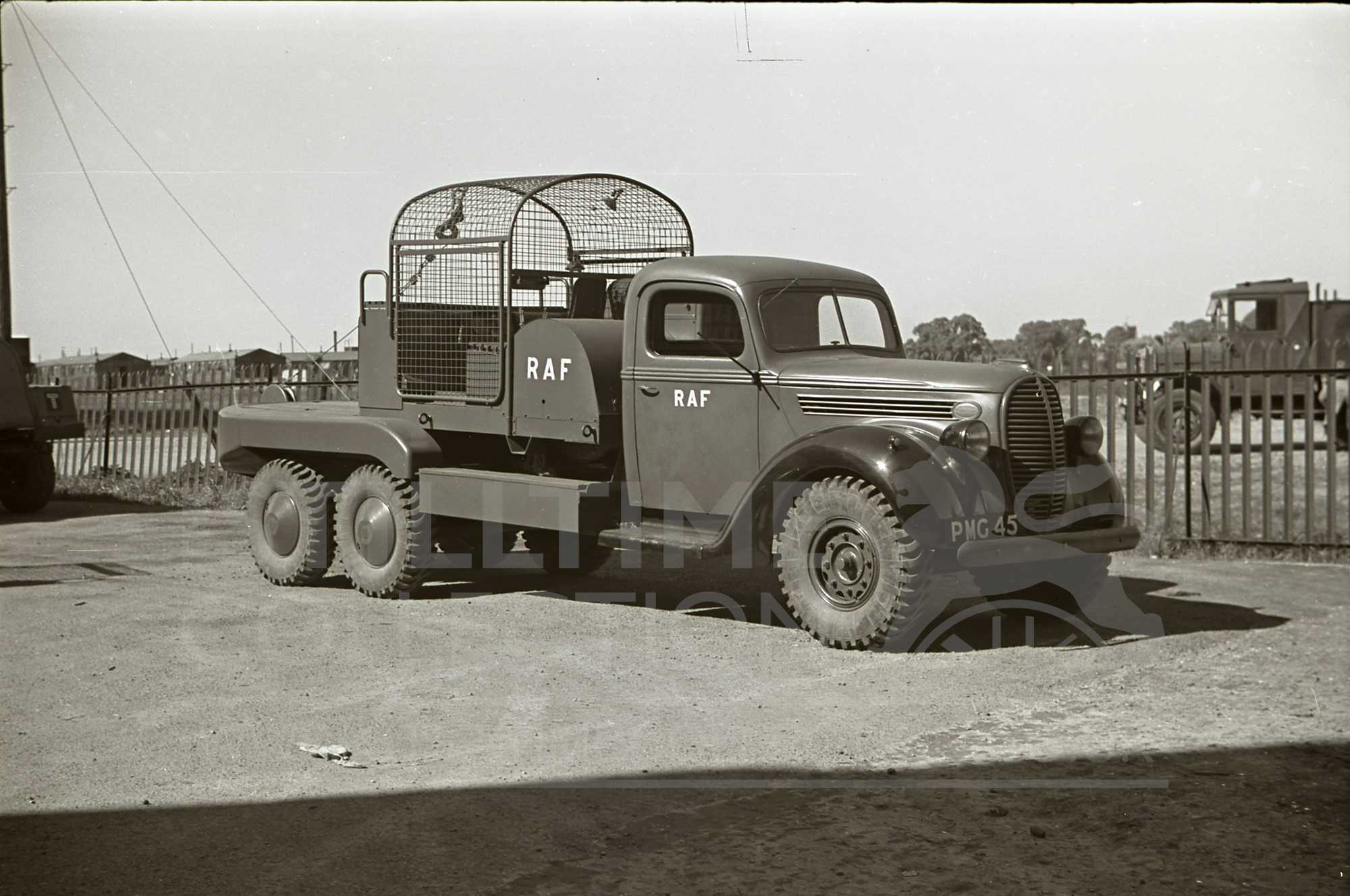 tpt transport truck lorry wagon war fighting fight battle soldier ww2 ...