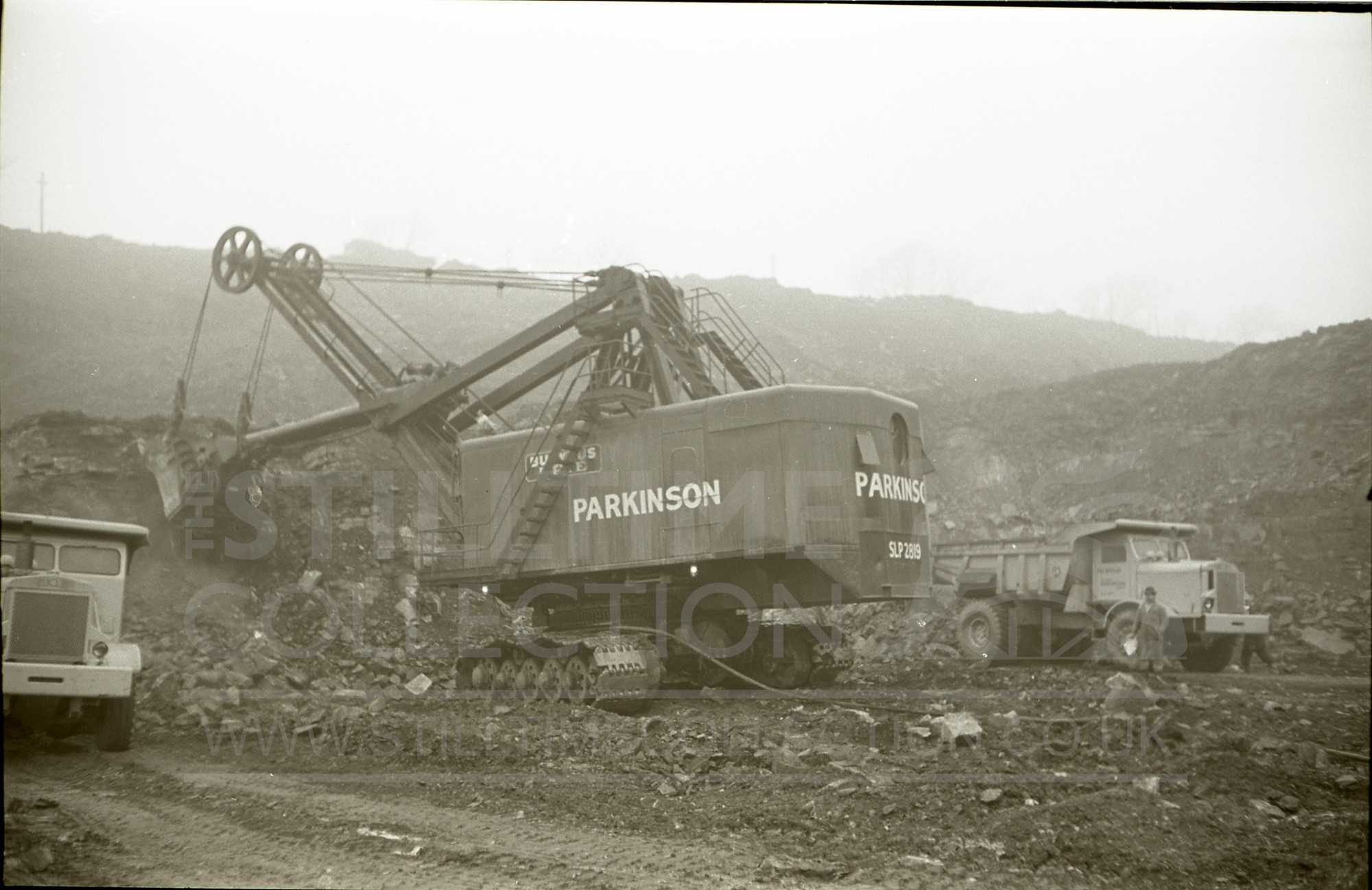 plant excavator dozer vickers at scotstown open cast coal mine heddon ...
