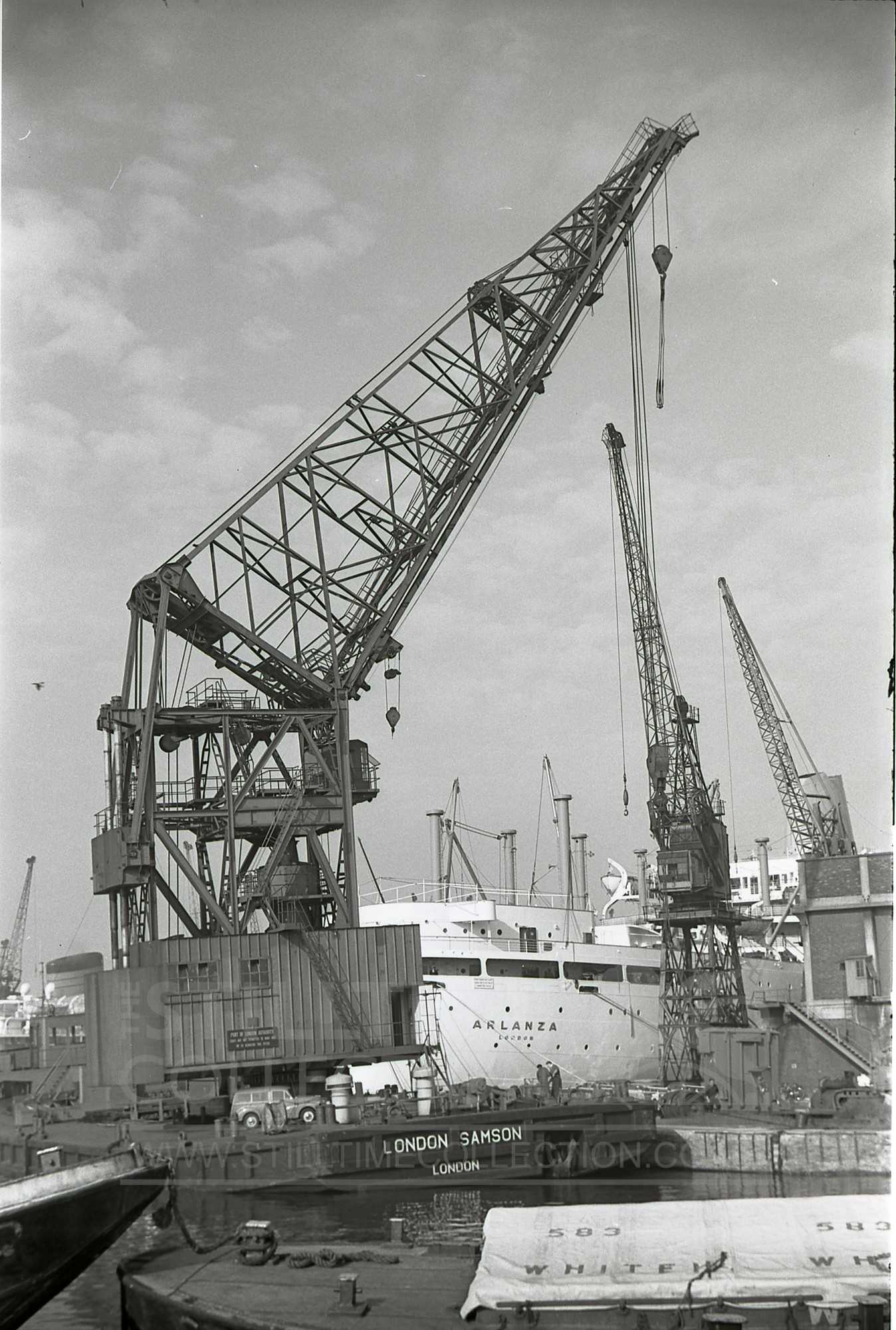 tpt transport ship boat sail crane london city samson floating | The ...