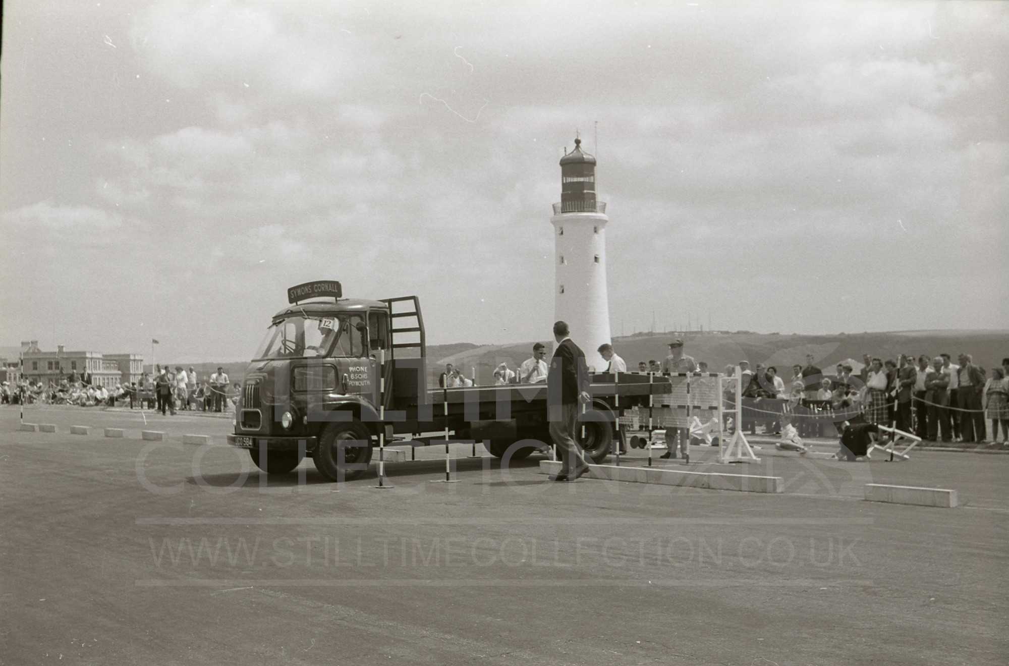 tpt transport truck lorry wagon ldoy place area scene scenery ...