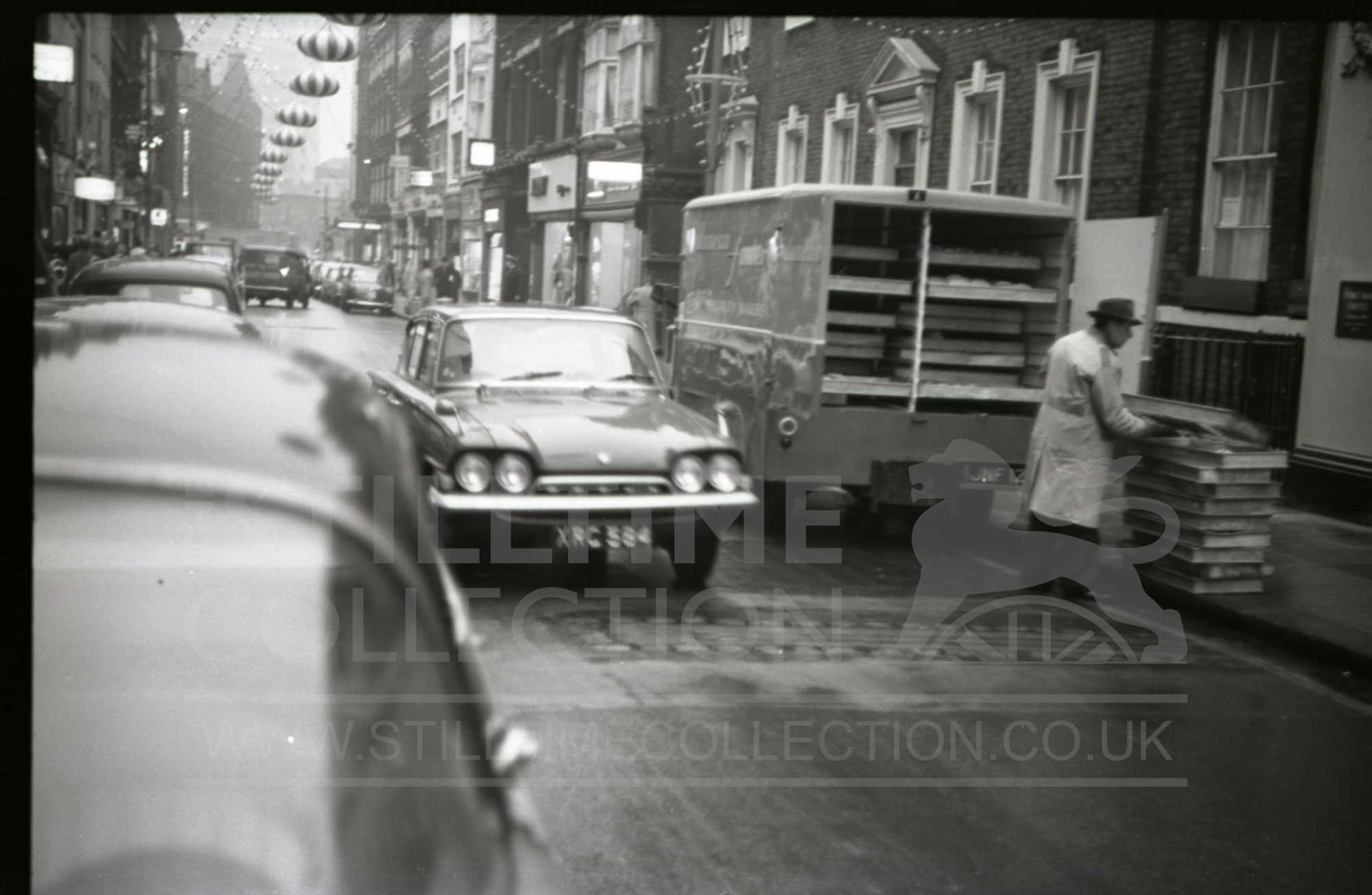 tpt truck street scene place manchester 'non stop deliveries' ford ...