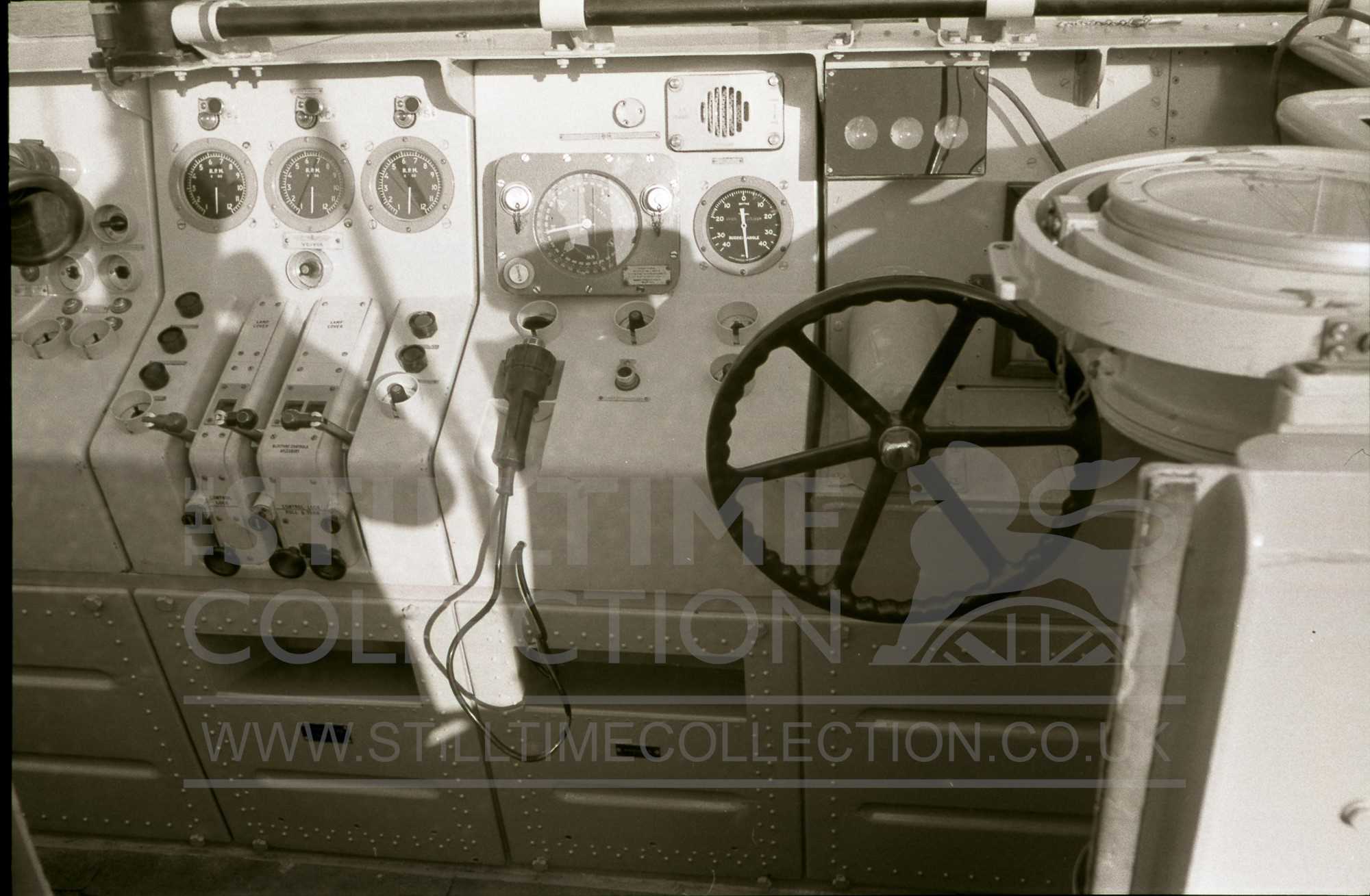 tpt ship mtb torpedo boat fast patrol boat gas turbine warship hms ...