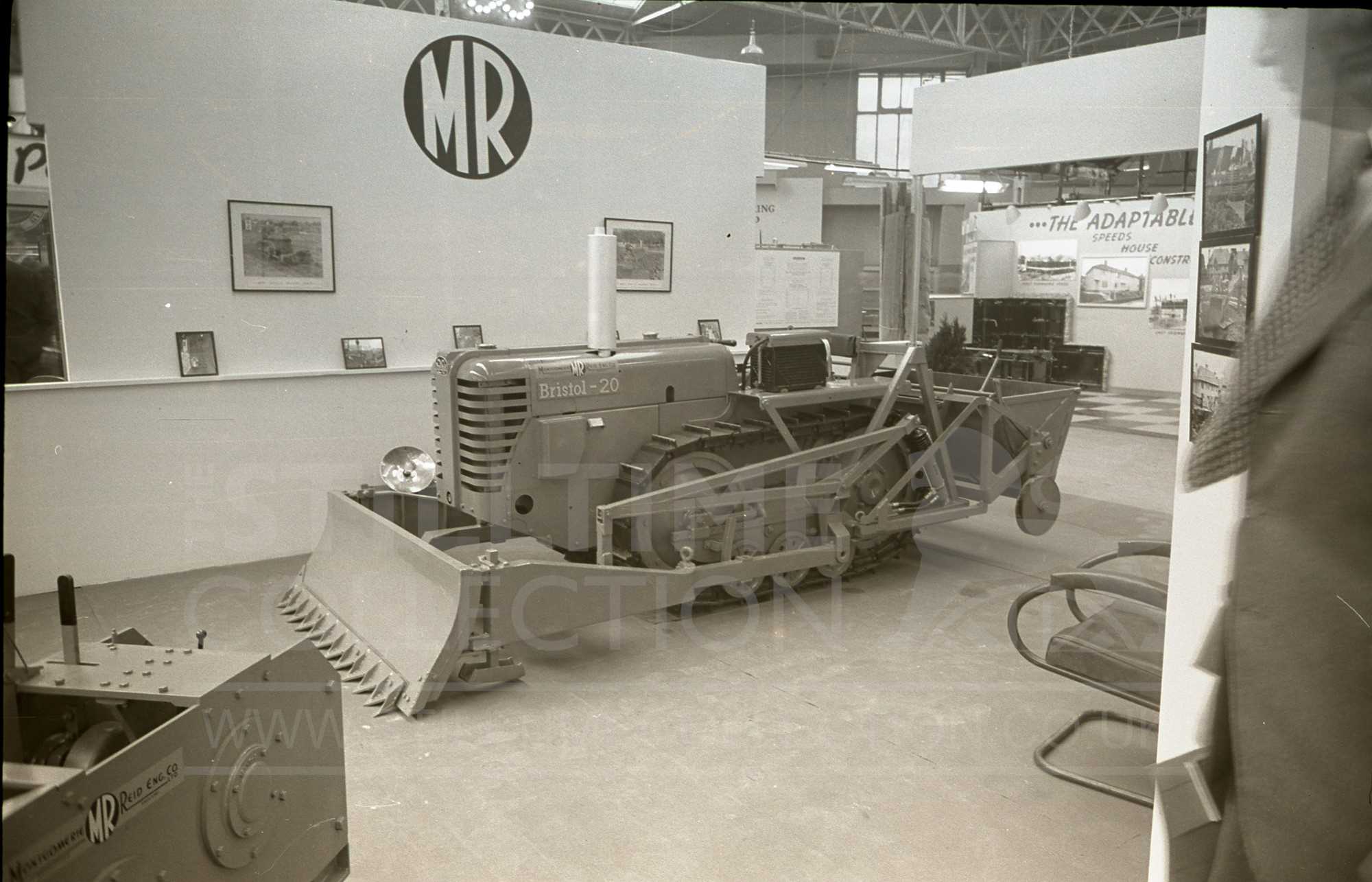 plant excavator tractor bulldozer public works and municipal exhibition ...