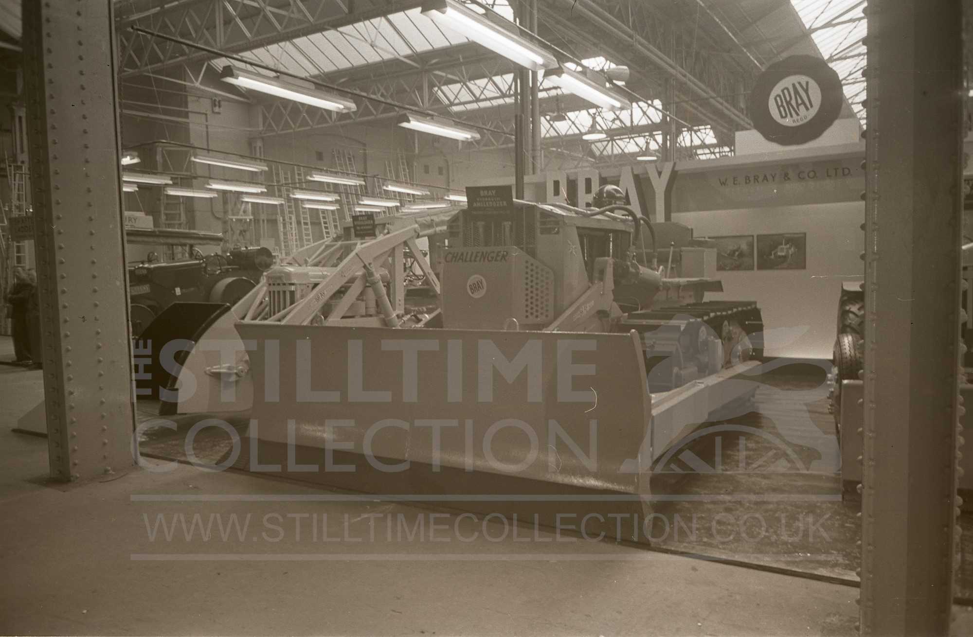 plant excavator tractor bulldozer public works and municipal exhibition ...