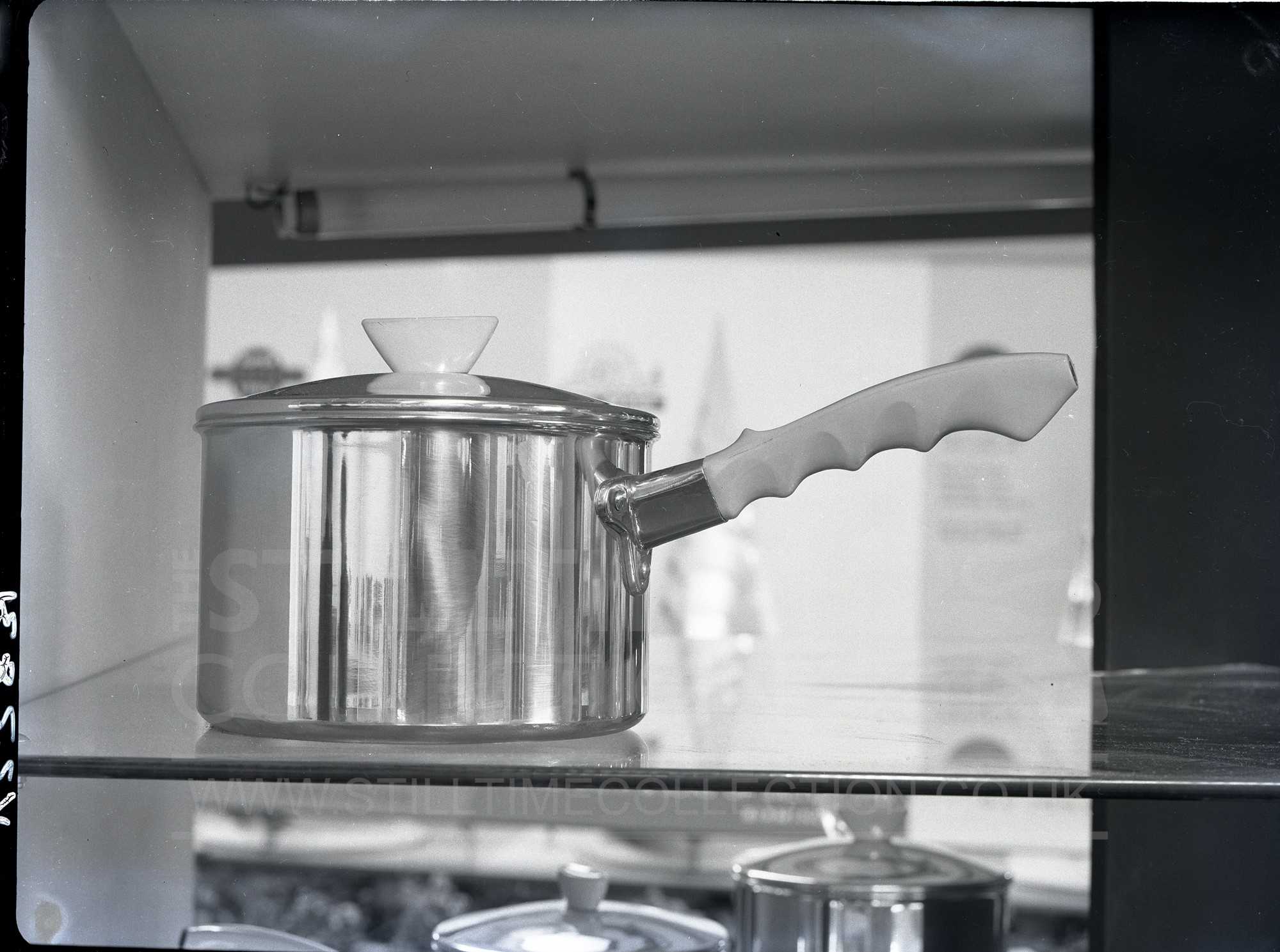 domestic kitchen cooking saucepan | The Stilltime Collection