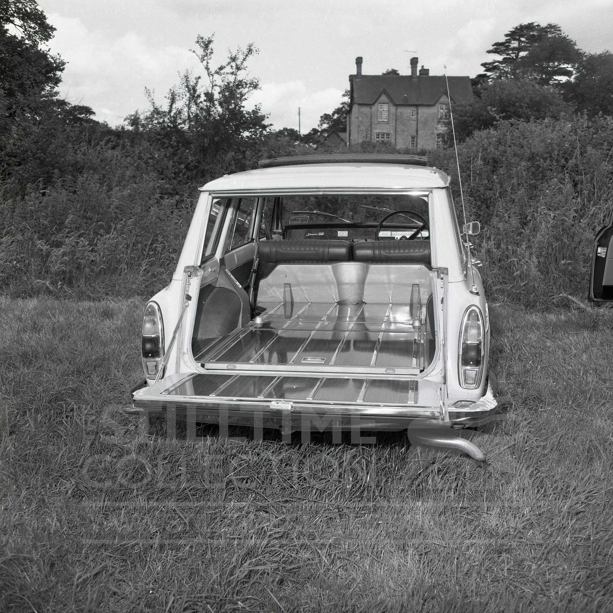 tpt car estate simca 1501? 1968 | The Stilltime Collection