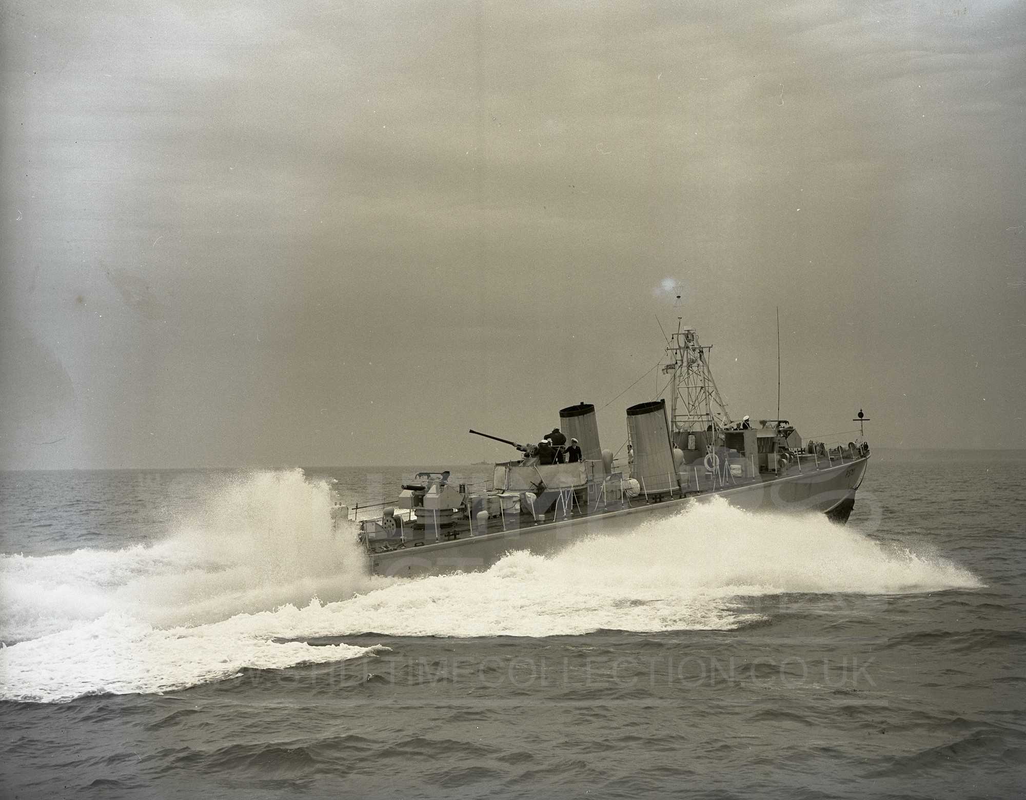 military navy hms bold pioneer gas turbine motor gun boat mgb gosport ...